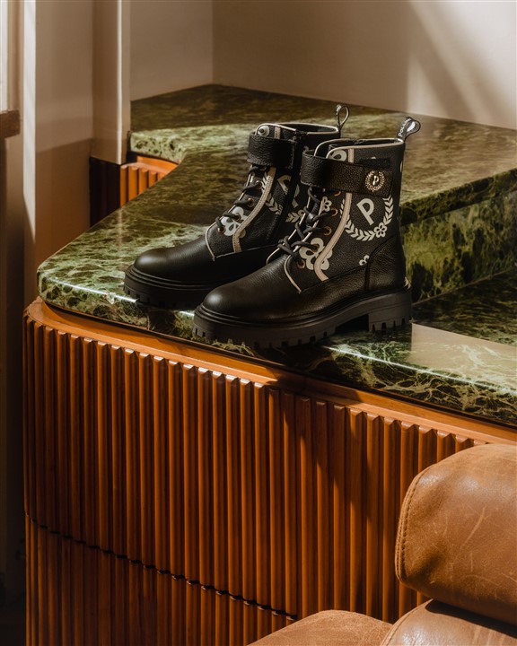 POLLINI Online Boutique